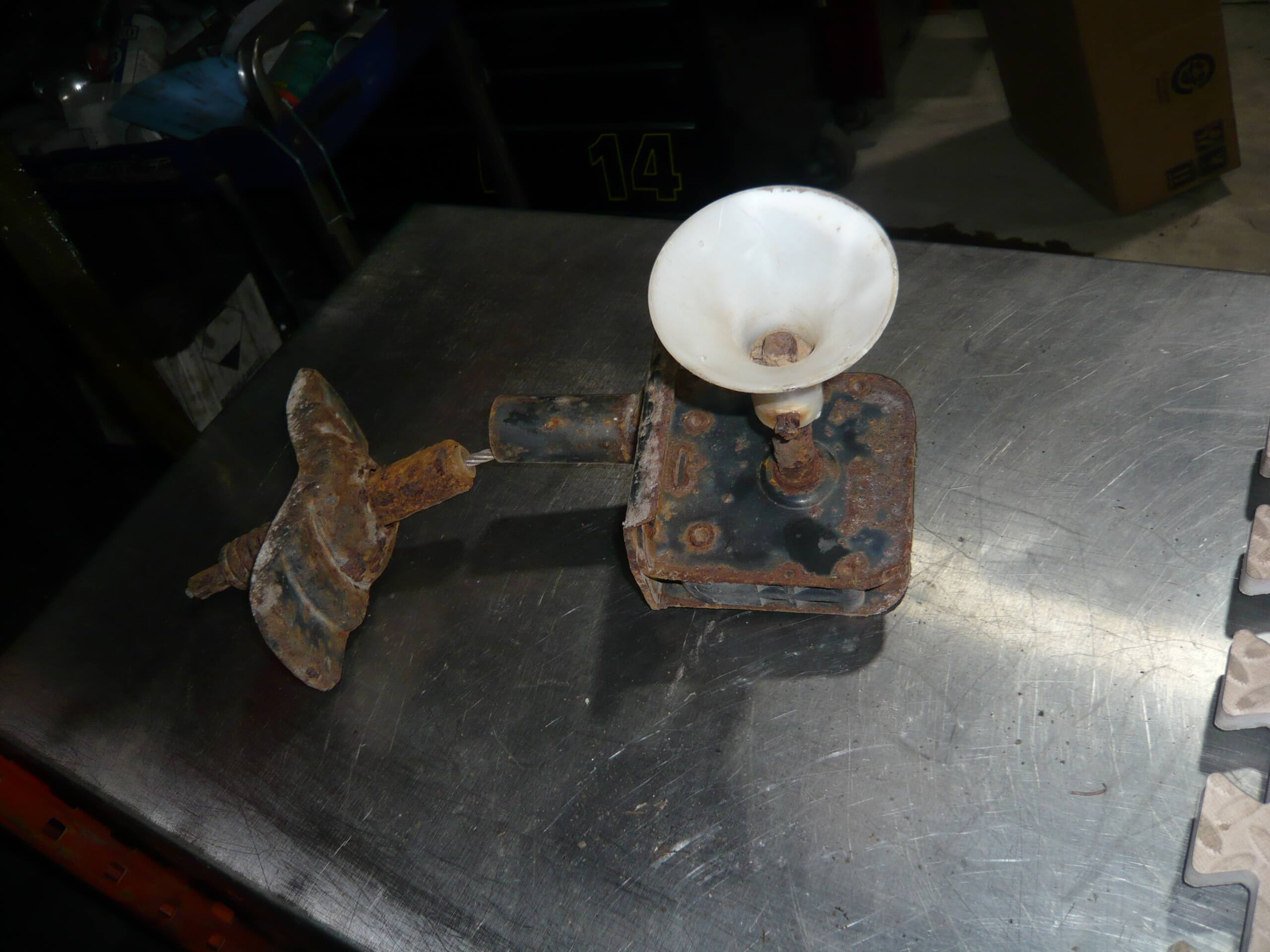 3.0L – Spare Tire Hoist – Winch – Jack – 2014 – 2018 -1500 – Used ...