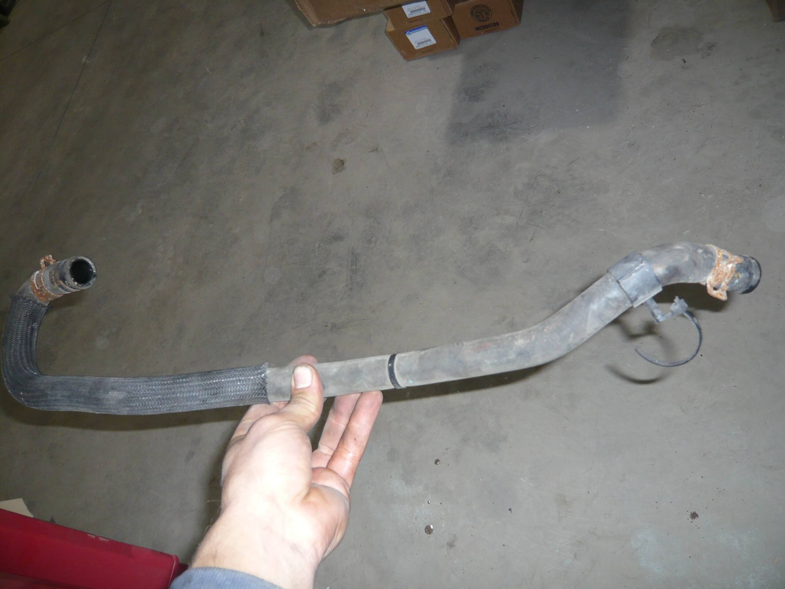 3.0L – Heater return Line – Coolant Line ( 3 Way Valve to Water Pump ...