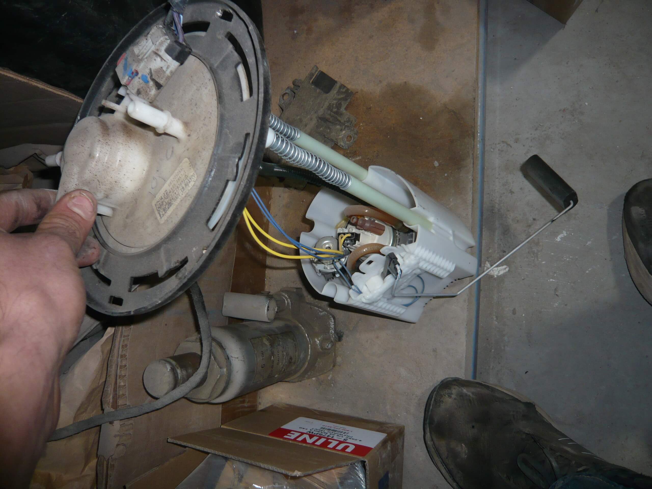 3.6L – Fuel Sending Unit – 1500 – Used – 68320505AC – 2018 – 2022 – One ...